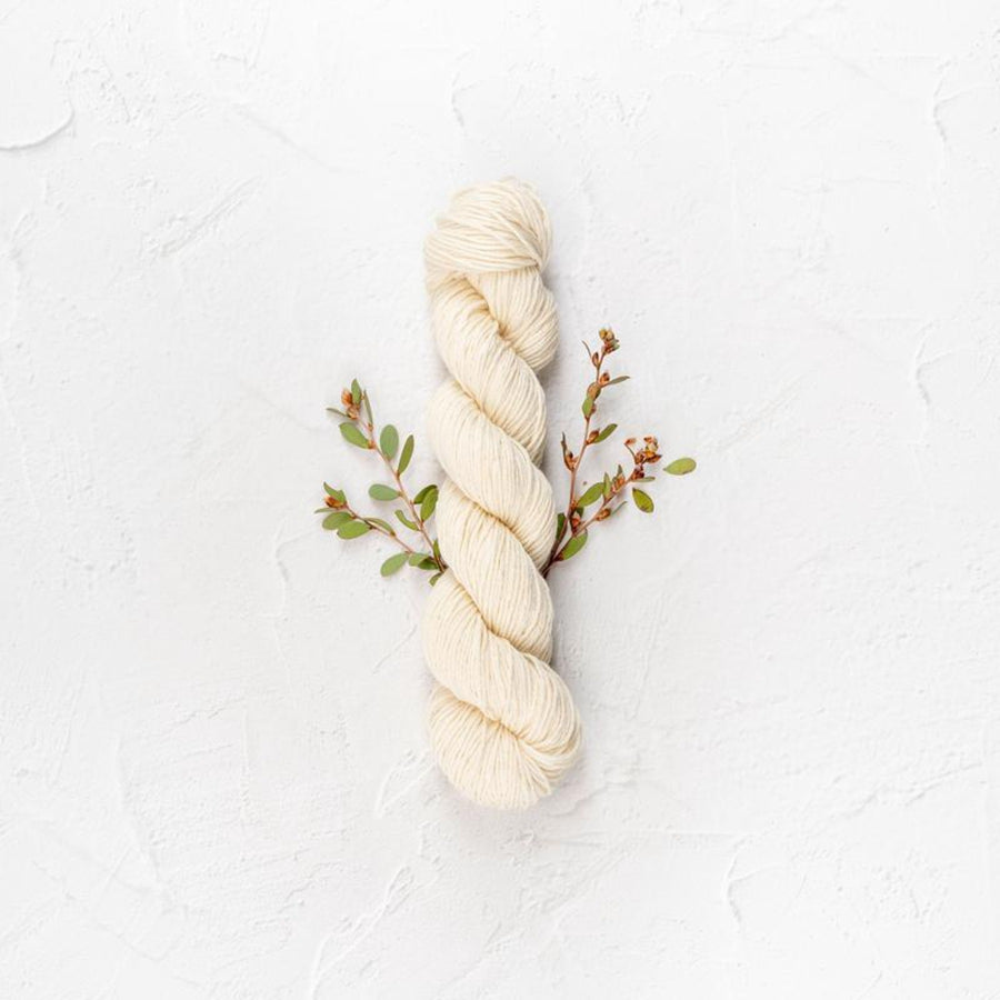 Undyed Yarns – Stucken Yarn Store